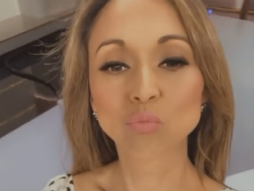 Verónica Bastos presume su figura en bikini a sus 40 años - Fama