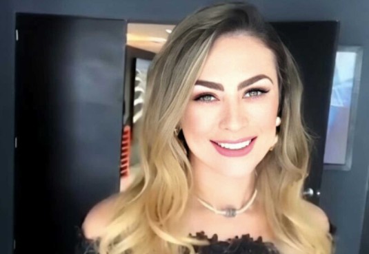 Elizabeth Álvarez y Aracely Arámbula son comparadas por esta foto - Fama