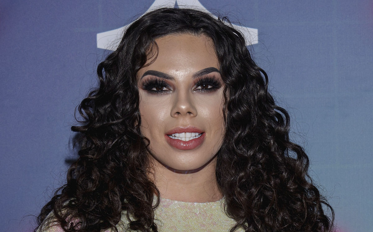 Lizbeth Rodríguez derrocha glamour con vestido con glitter - Fama