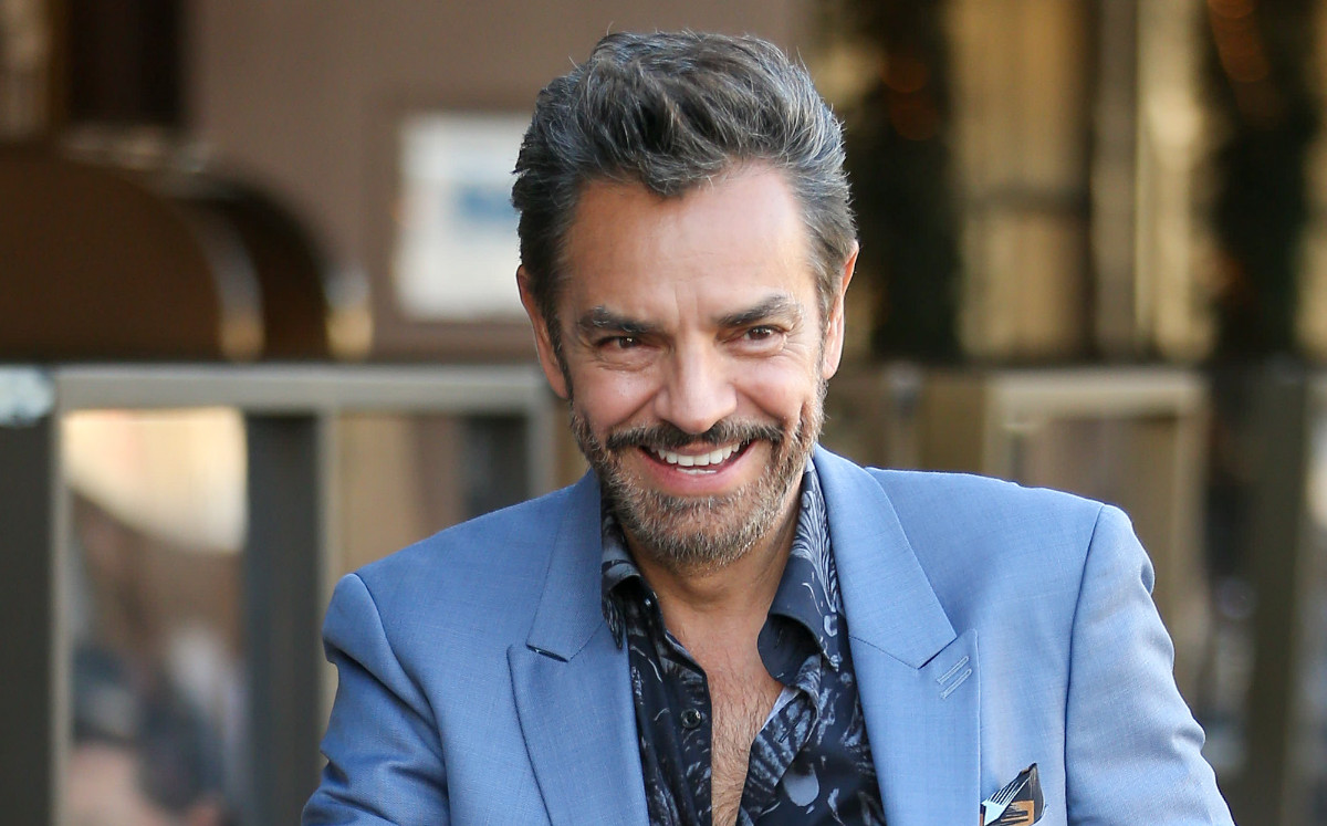 Eugenio Derbez podría requerir reemplazo de hombro tras accidente - Fama