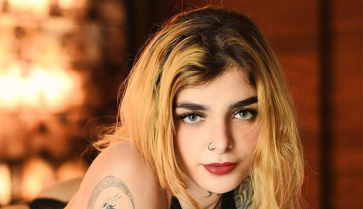 Karely Ruíz y Rod Contreras bailan ‘¿Qué Pasa?’ en la playa | Video - Fama