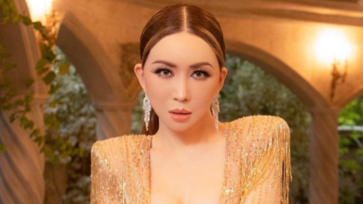 Anne Jakapong, dueña de Miss Universo, luce vestido de cristal | FotoFama
