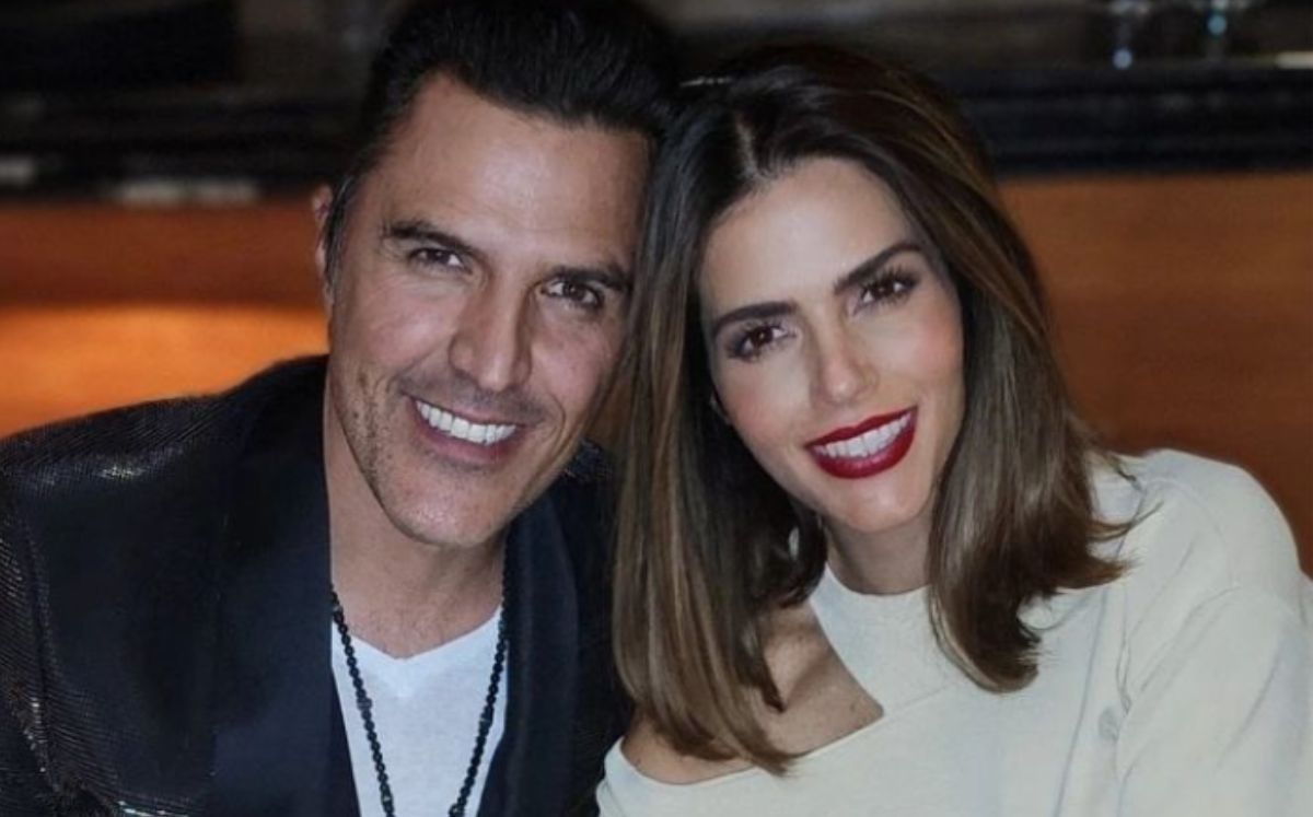 Historia de amor de Claudia Álvarez y Billy Rovzar - Fama