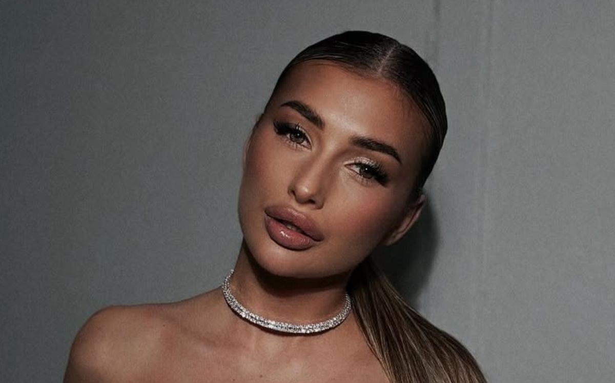 Muere querida influencer a los 24 años tras caer en el baño de su cas ...