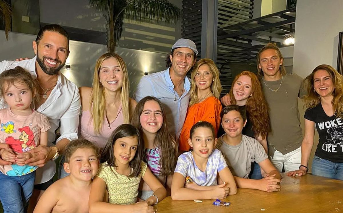 Árbol genealógico de Aldo de Nigris, sobrino de Poncho - Fama