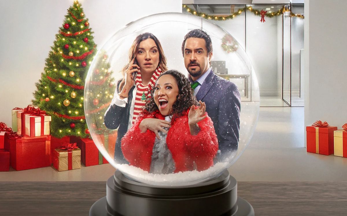 Reparto completo de 'Mirreyes vs Godínez: Un Especial de Navidad' - Fama